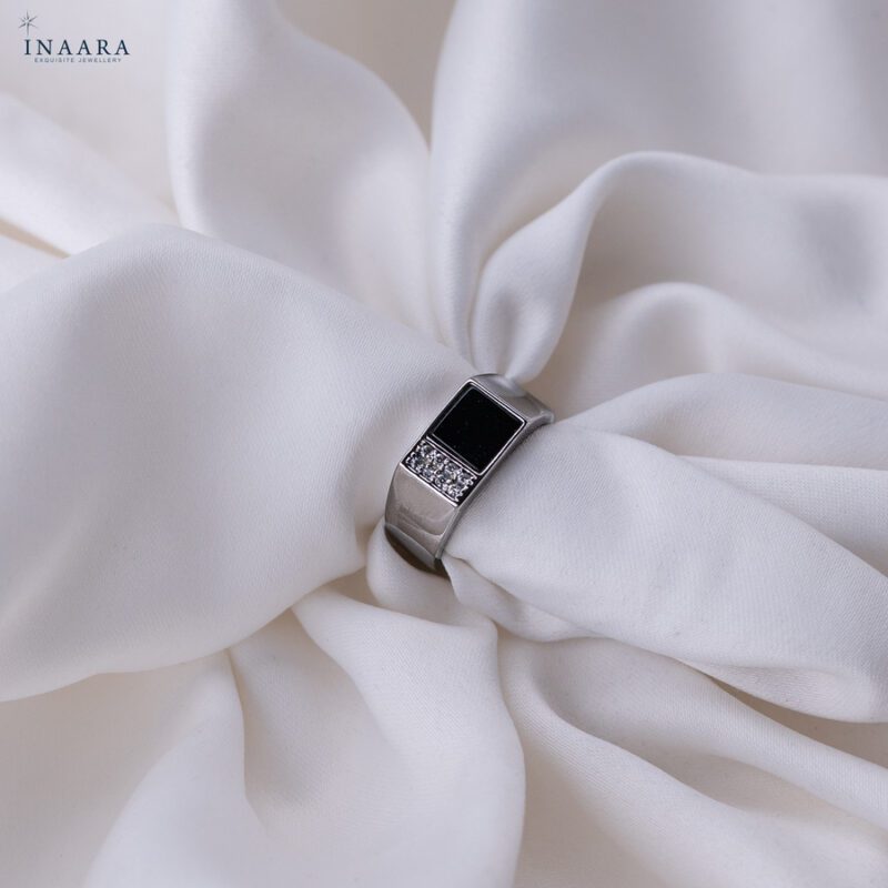 Valor Ring - Inaara Exquisite Jewellery